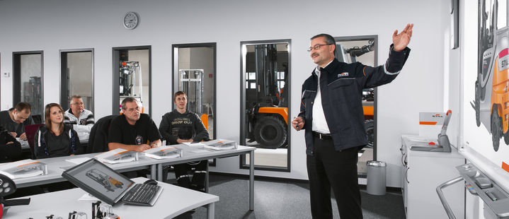 Driver training courses for safety and accreditation | STILL UK